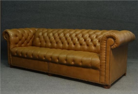 Chesterfield | CHESTERFIELD BUTTON BACK SOFA IN LEATHERETTE | MutualArt