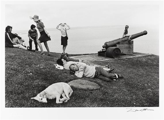 David Hurn | DAVID HURN (* 1934) The Promenade, Tenby 1974 (2000 ...