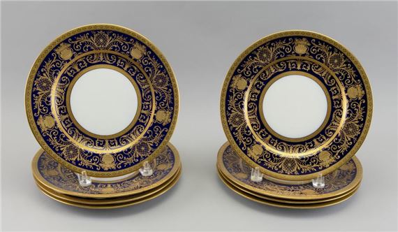 Royal Crown Derby | SET OF EIGHT ROYAL CROWN DERBY CHELSEA MORRIS ...