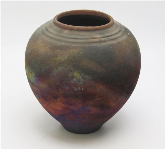 Pat Armstrong | A Pat Armstrong Studio Pottery Vase | MutualArt
