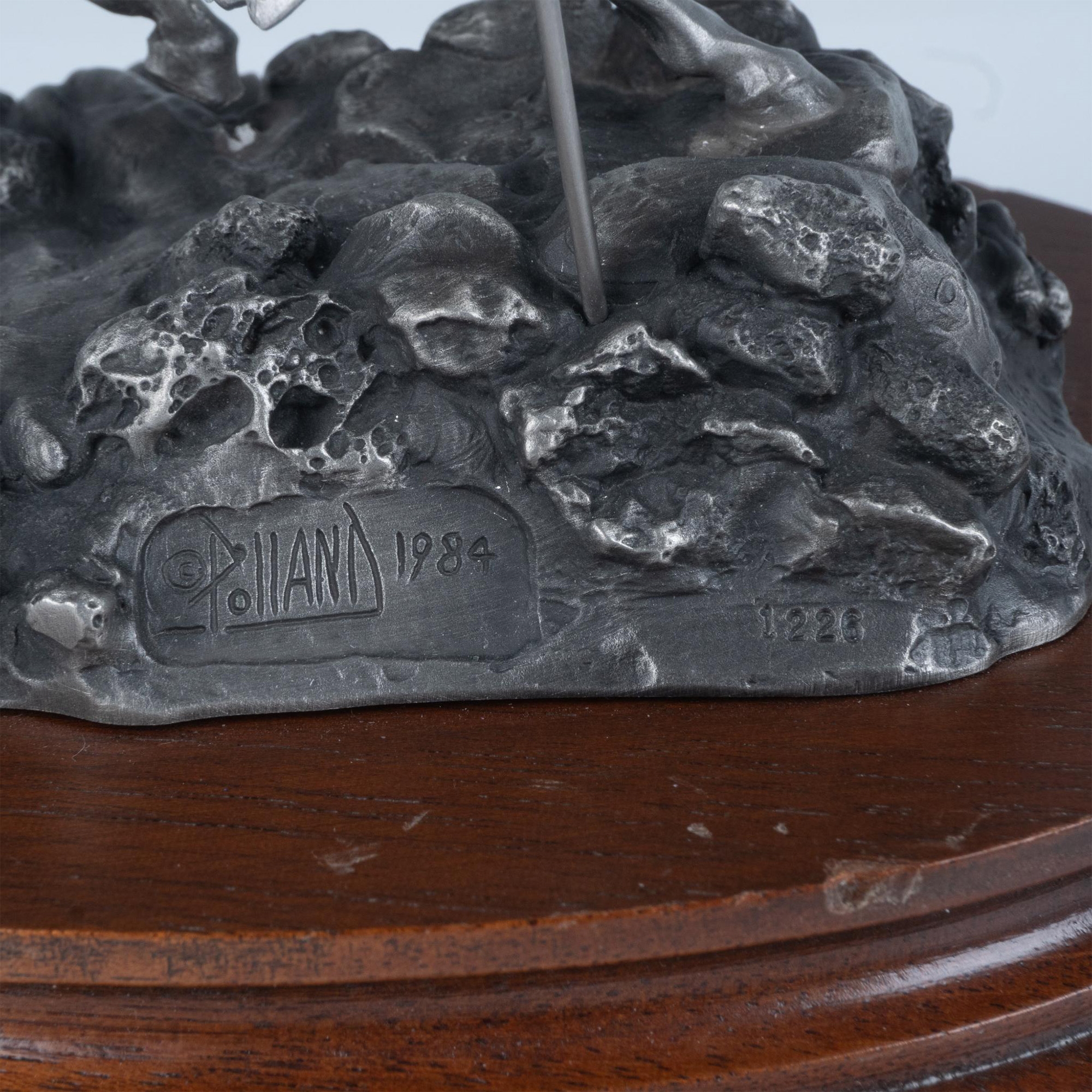 Chilmark | Chilmark Special Edition Pewter Figurine, Unit Colors (1984 ...