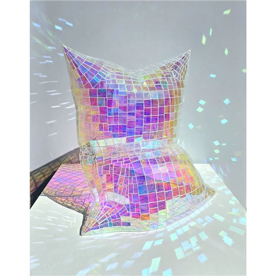 Colin Roberts | 3 Artworks | MutualArt