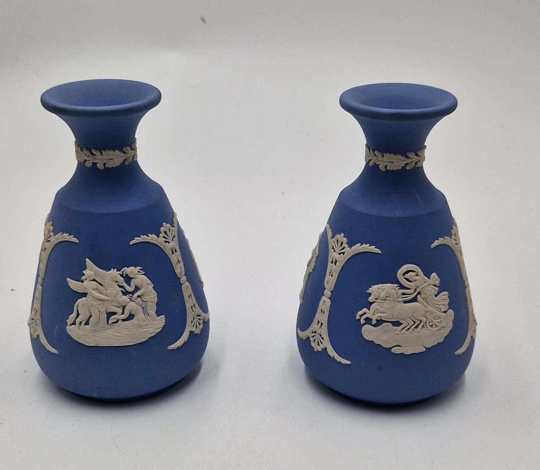 Wedgwood | WEDGWOOD 12cm BLUE JASPER WARE VASES | MutualArt