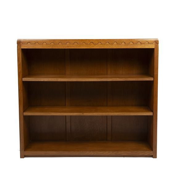 Robert Thompson | Mouseman open bookcase (Circa 1970) | MutualArt