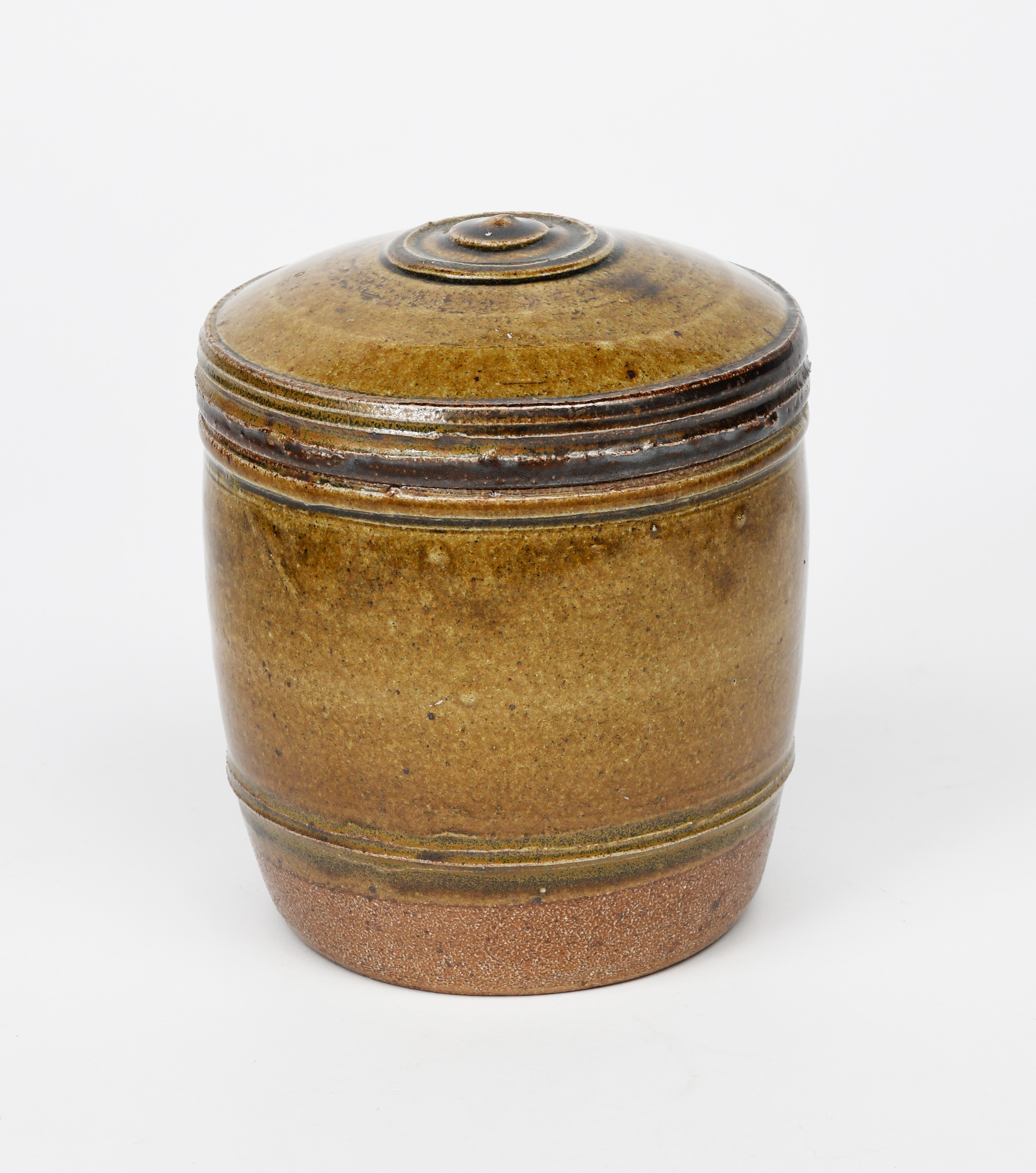 Richard Batterham | Caddy and cover | MutualArt