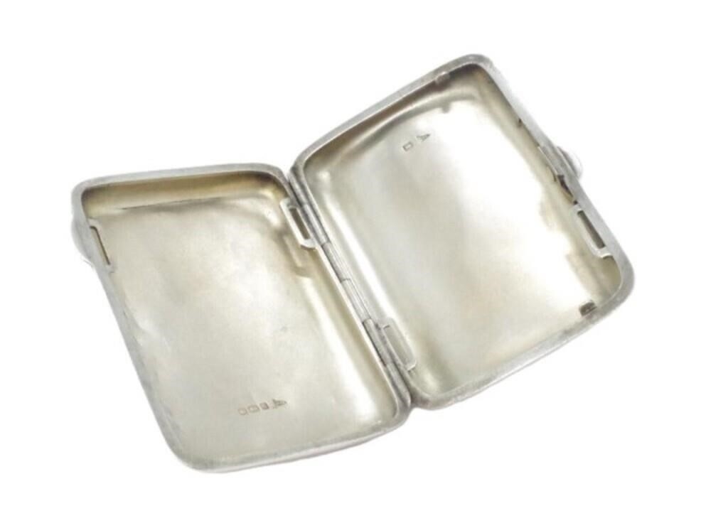 Walker & Hall | Edwardian silver cigarette case (1910) | MutualArt