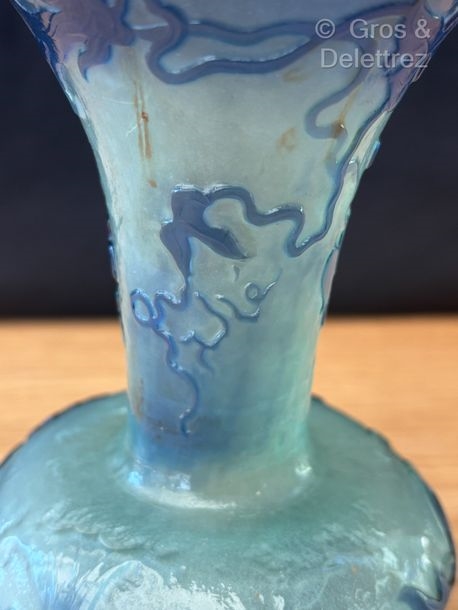 Emile Gallé | Emile GALLE (1846-1904) Lined glass flared-neck vase with ...