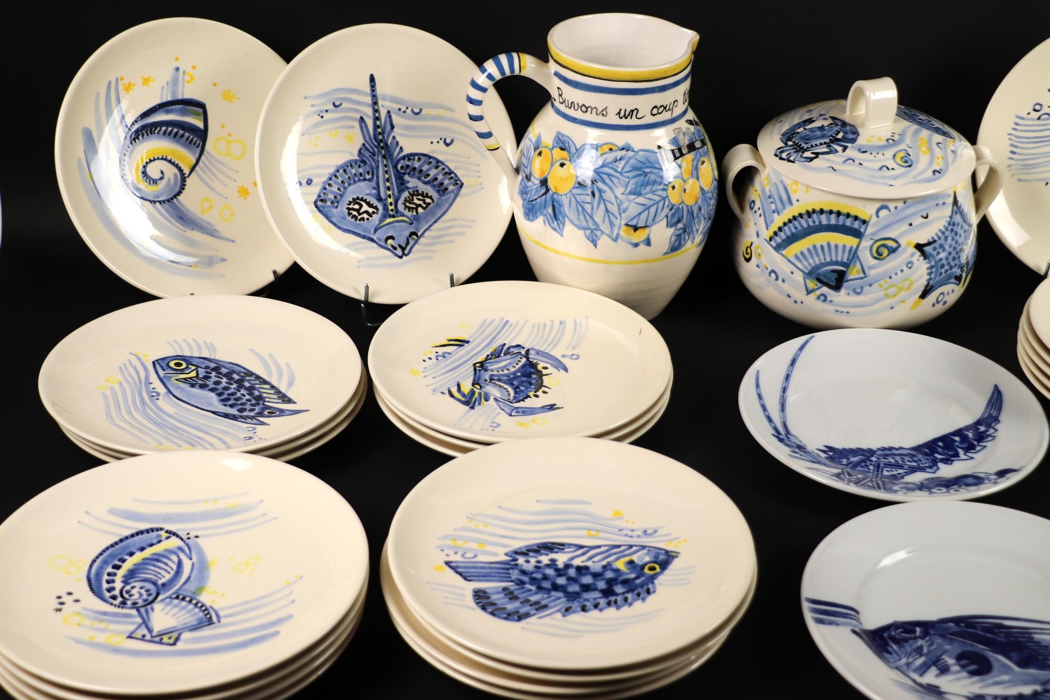Mathurin Méheut | - 18 assiettes plates On y joint deux assiettes en ...
