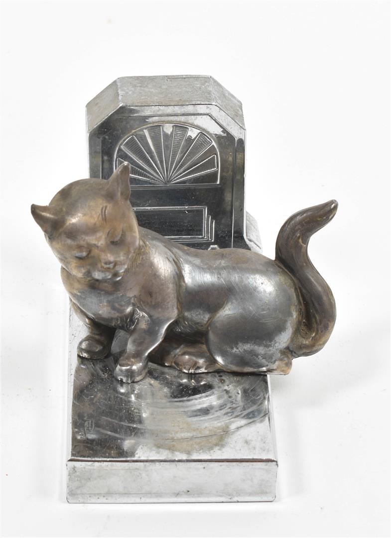 Benjamin Rabier | Cat and dog bookends | MutualArt