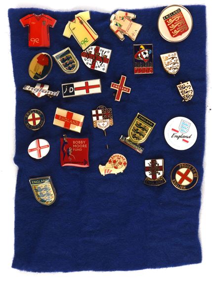 Bobby Moore | Football pin badge collection - 24 metal badges for ...
