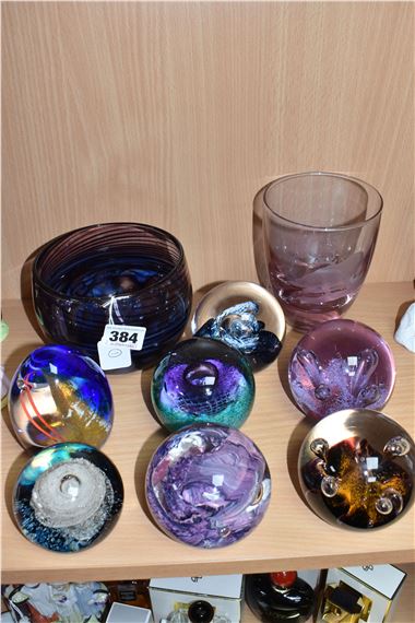 Anthony Stern | A GROUP OF DECORATIVE GLASS PAPERWEIGHTS AND BOWLS ...