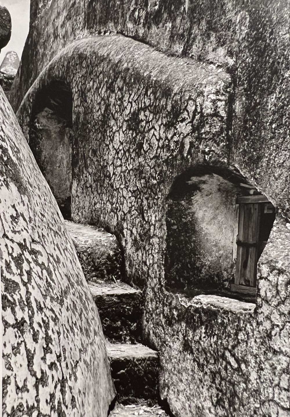 Manuel Álvarez Bravo | MANUEL ALVAREZ BRAVO, WINDOW TO THE CHOIR, 1936 ...