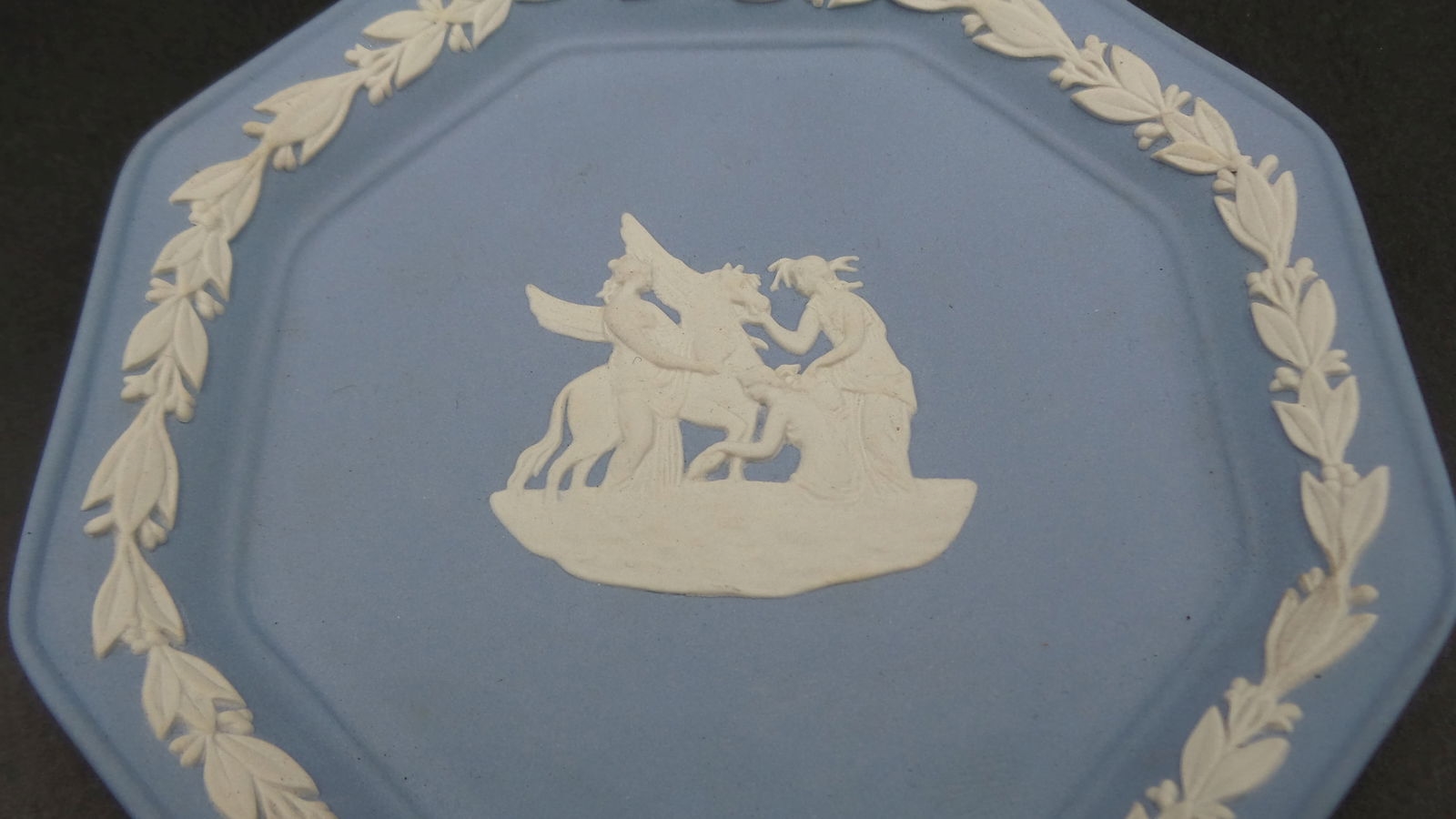 Wedgwood | Vintage WEDGWOOD Sky Blue Jasperware Plate | MutualArt