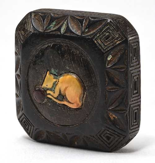 Shigeyoshi | AN OCTAGONAL MANJU NETSUKE (19) | MutualArt