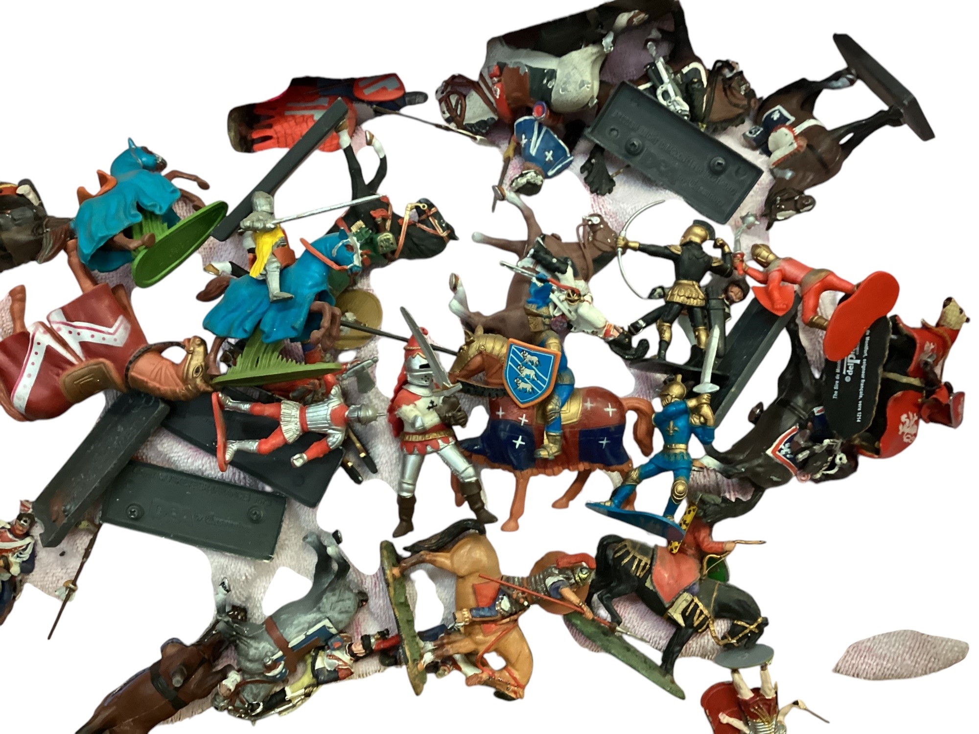 Del Prado | Large collection of lead and plastic soldiers to include ...