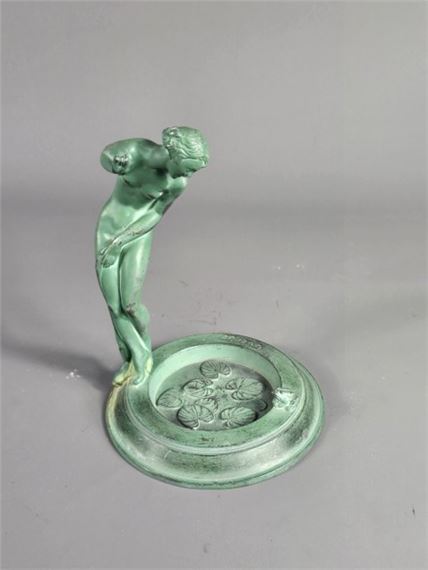 Raymonde Guerbe | Figurant une femme nue se mirant dans une mare ...