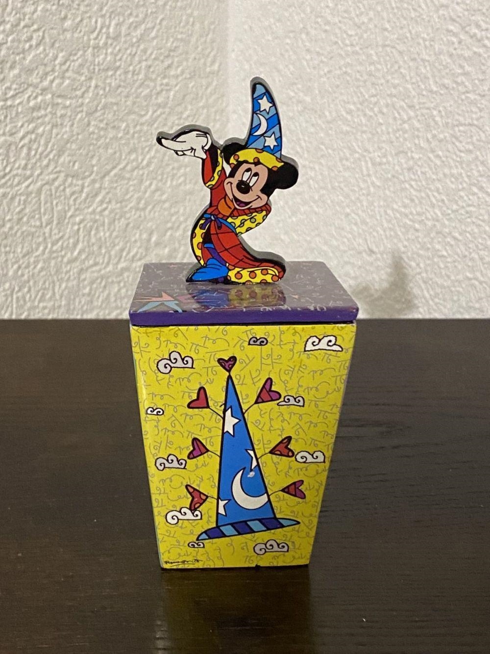 Romero Britto | Romero Britto - Sorcerer Mickey Lidded Box | MutualArt