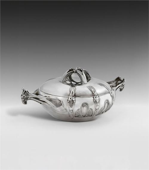 Carlo Bugatti | & HEBRARD Adrien-Aurélien (1865-1937) Large silver ...