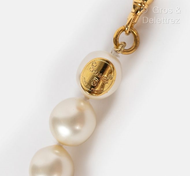 Anker Spang-Larsen | CHANEL X Karl Lagerfeld circa 1989 - Sautoir of ...