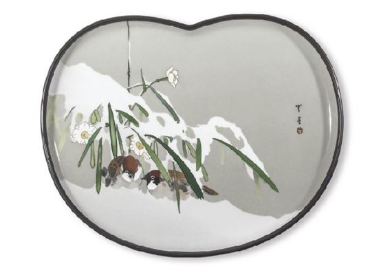 Namikawa Sosuke | Tray with design of snowy narcissus and sparrow in ...