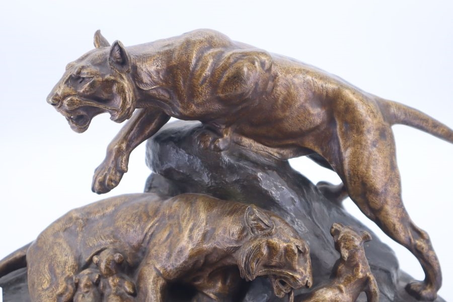 Clovis Edmond Masson | Family of tigers (Circa 1880) | MutualArt