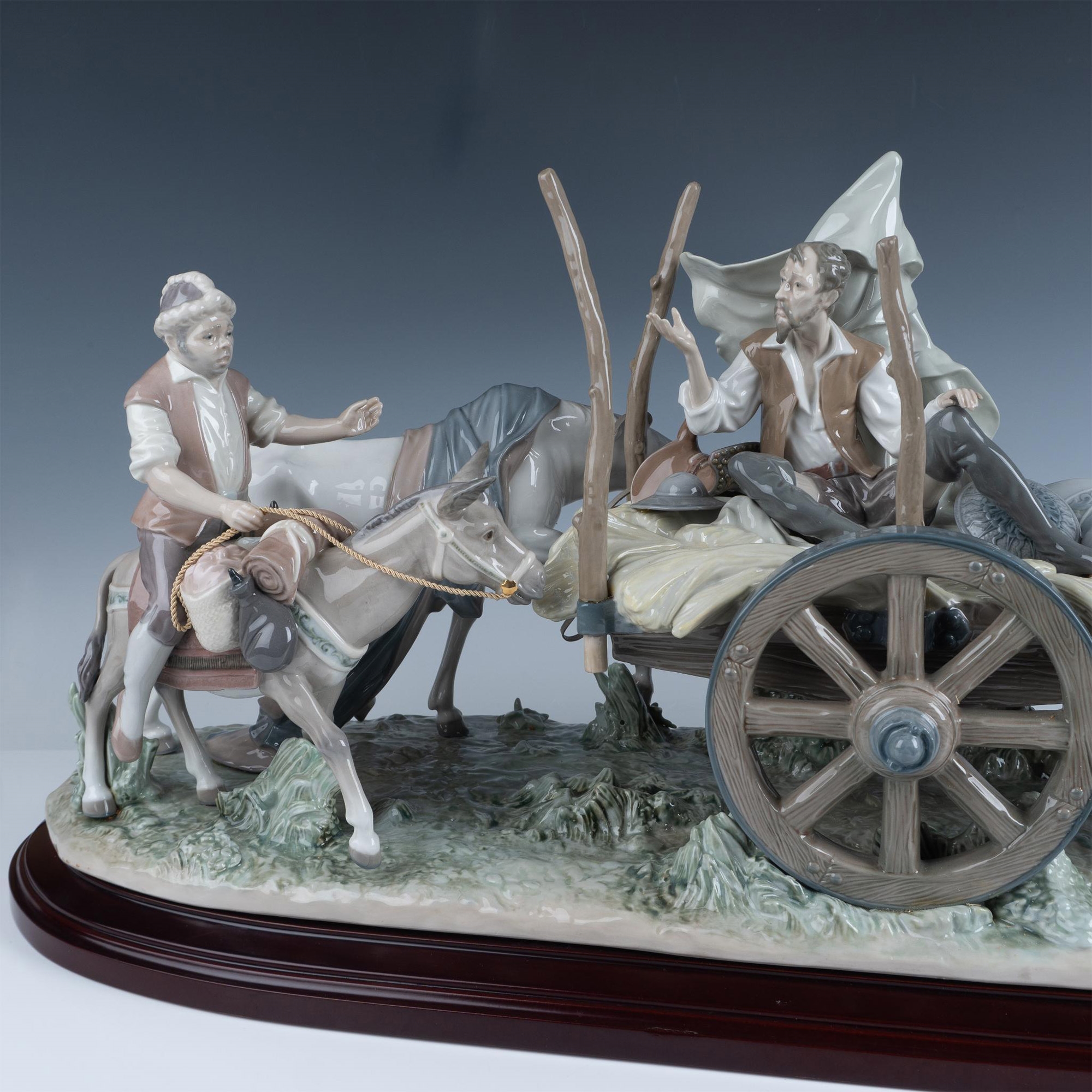 Salvador Furio | Lladro Porcelain Figurine, Return to La Mancha ...