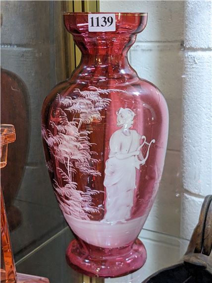 Mary Gregory | MARY GREGORY GLASS VASE | MutualArt