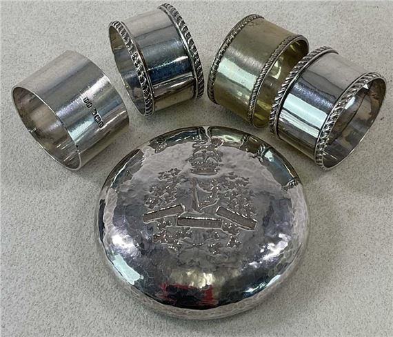 Edward Viner | 2 Artworks | MutualArt