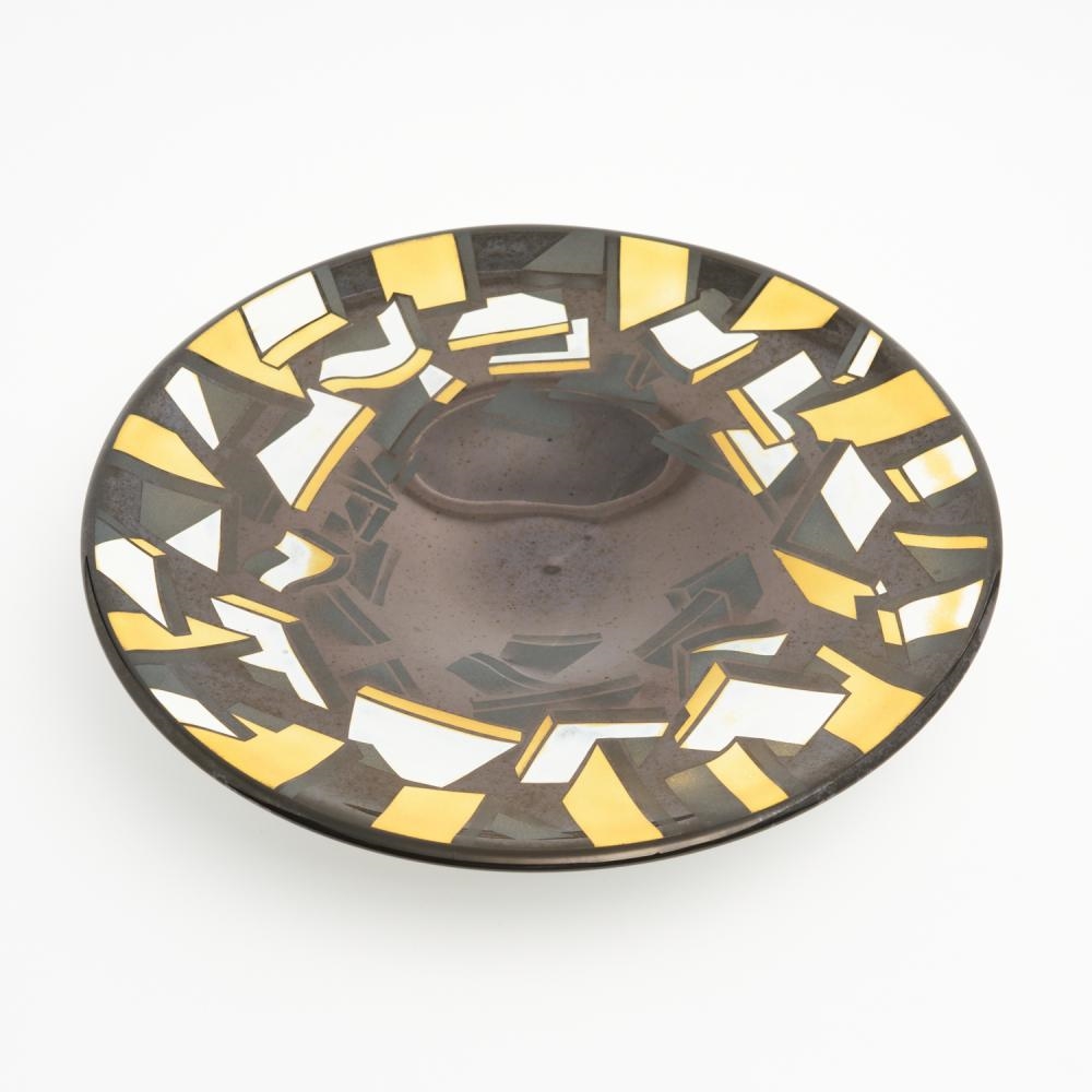 Tony Hanning | A TONY HANNING ART GLASS COMPORT (96) | MutualArt