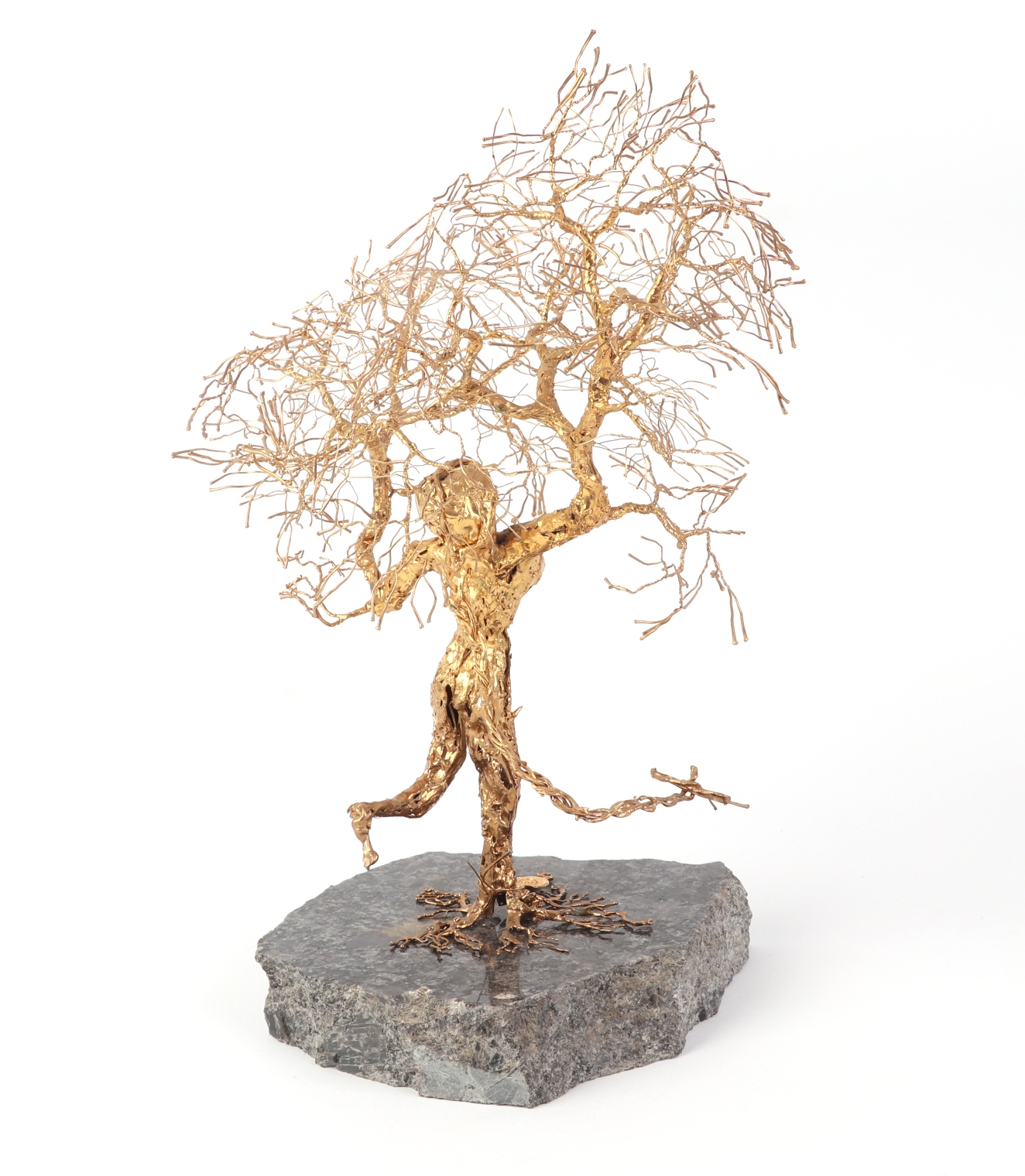 Patrick Drinkwater | A golden tree sculpture (2016) | MutualArt