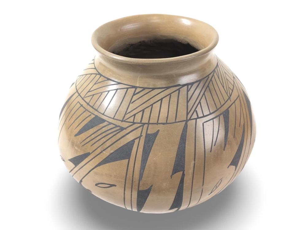 Boni Mara | Awesome Signed Boni Mara Acoma Pottery | MutualArt