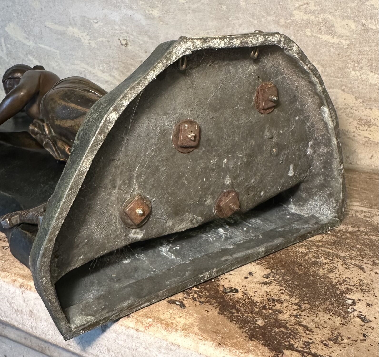 Julien Caussé | Immortalité Bronze d'art patiné | MutualArt