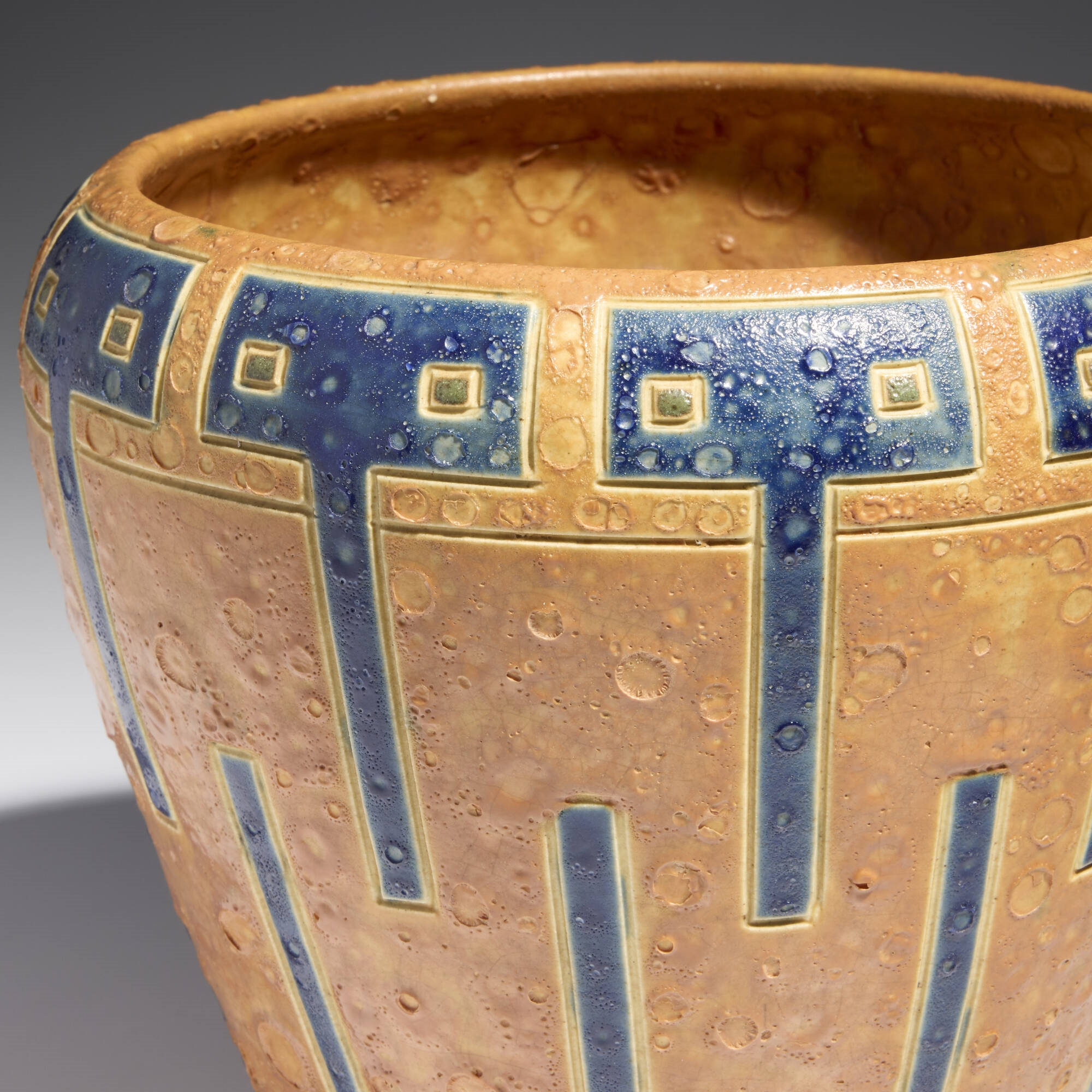 Frederick Hurten Rhead | Rare and Large vase with stylized geometric ...