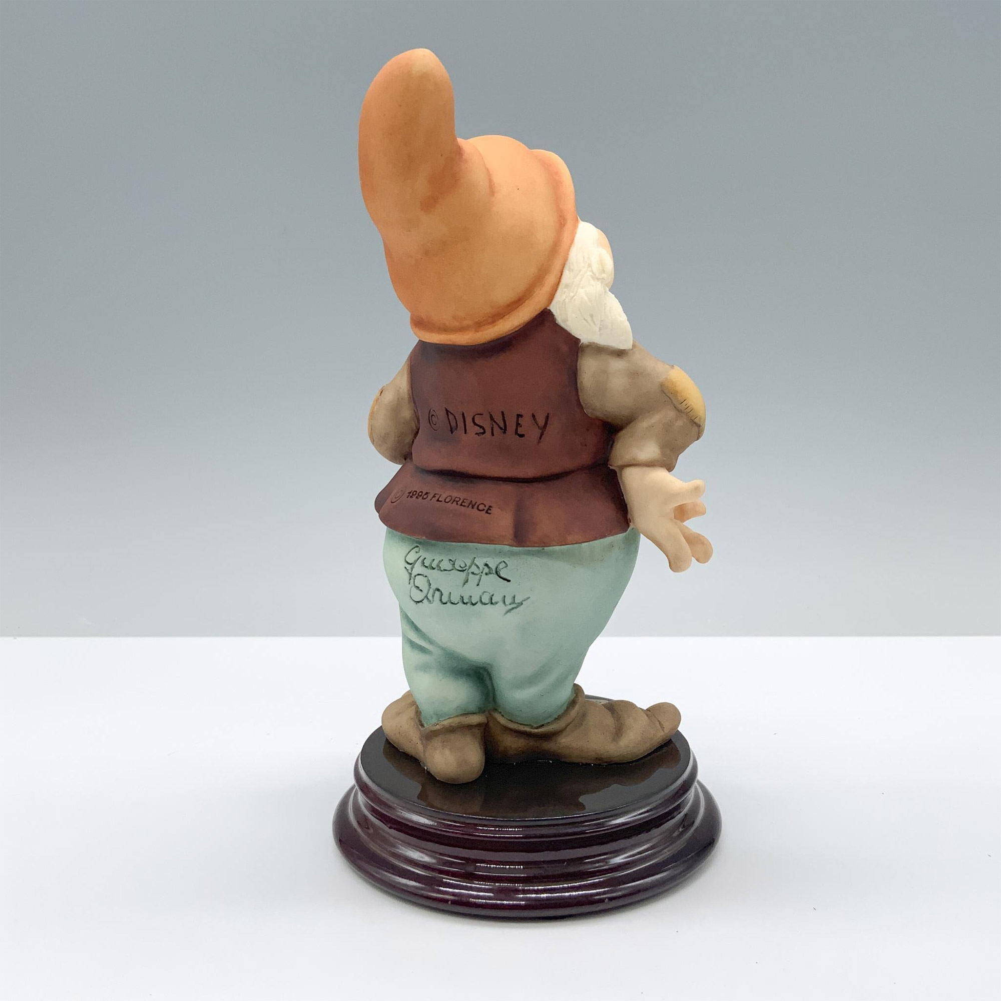 Giuseppe Armani | Florence Giuseppe Armani Disney Figurine, Happy 327C ...