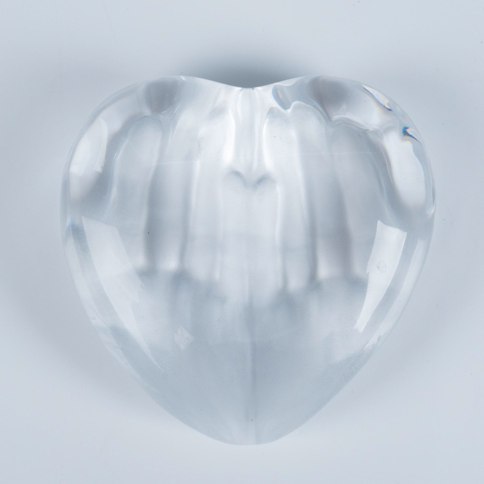 Tony Morgan | Daum by Tony Morgan Glass Paperweight, Heart In Hands ...