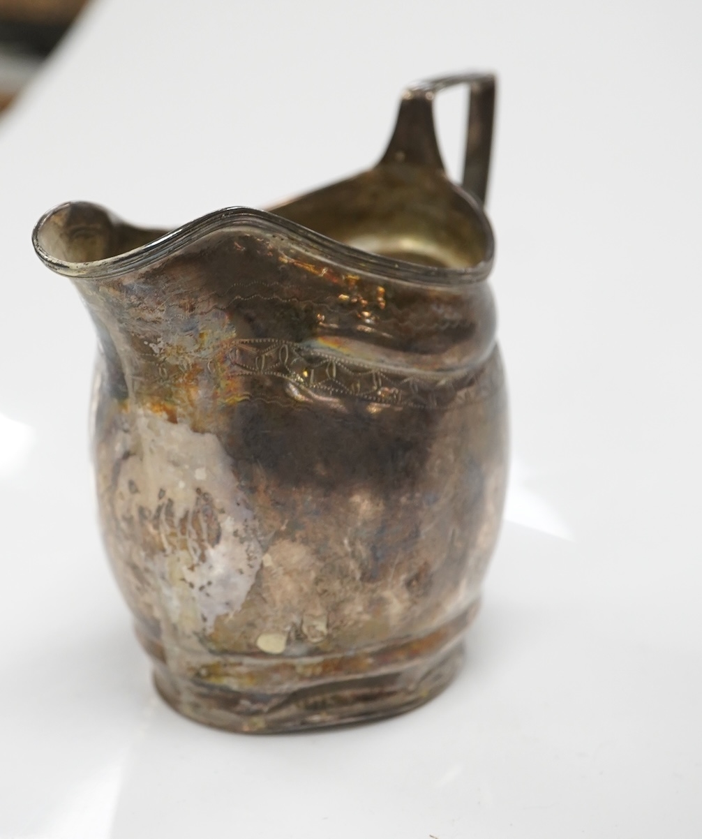 Sheffield | Two George III silver cream jugs (1805) | MutualArt