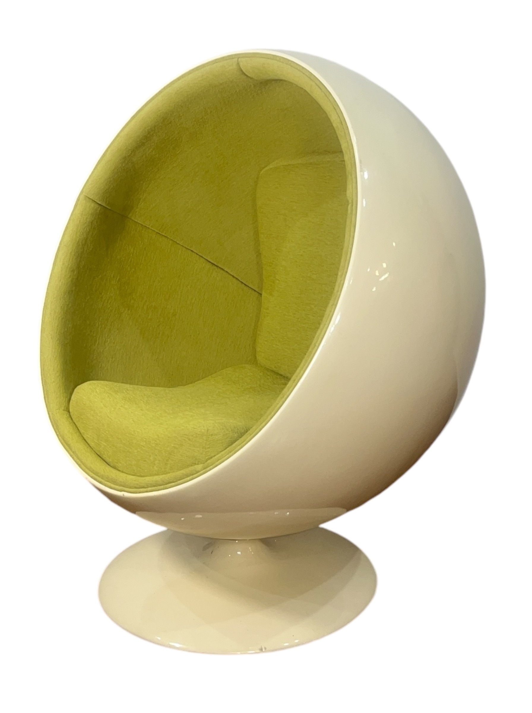 Eero Aarnio | EERO AARNIO Ball Chair | MutualArt