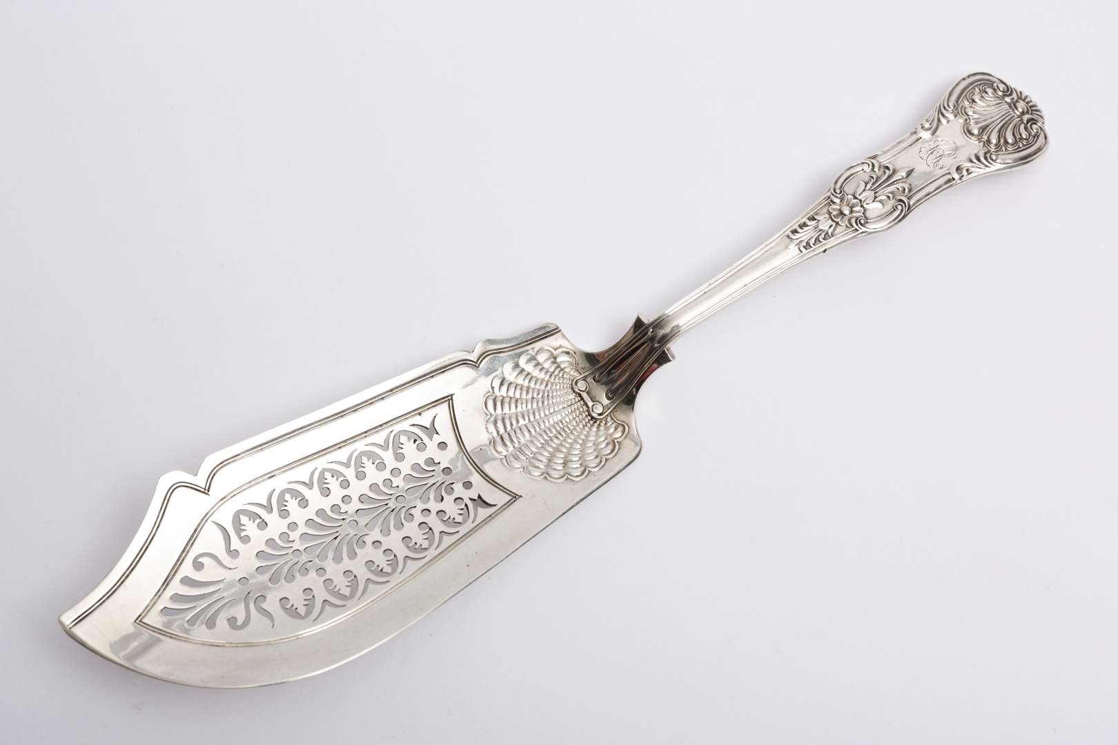 William Bateman II | Een Engelse zilveren visschep | MutualArt