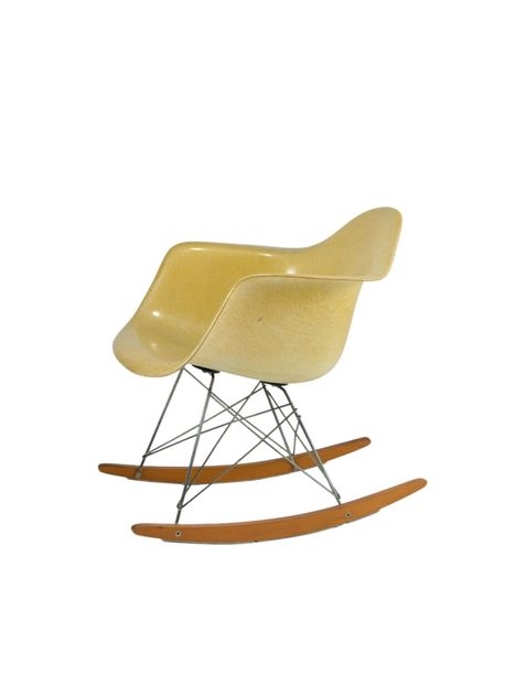 Charles & Ray Eames | Rocking chair model RAR (Rocking Armshell Rocker) (1948) | MutualArt