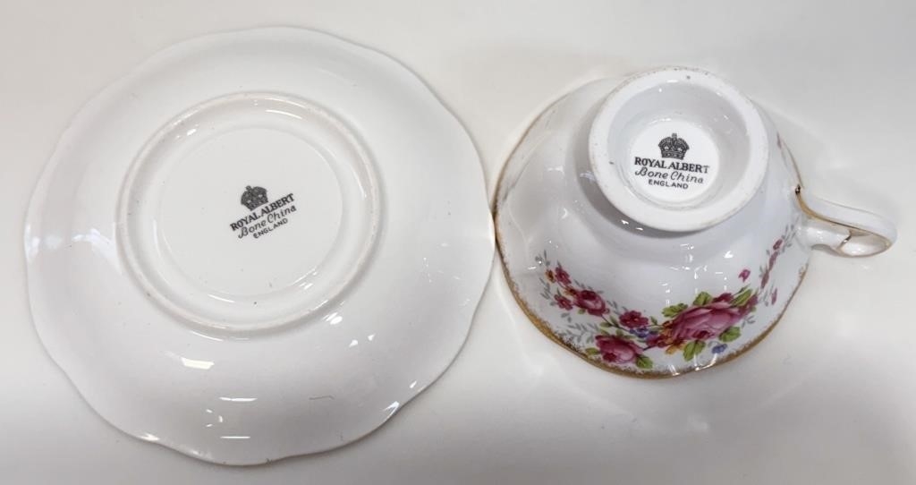 Royal Albert | BEAUTIFUL ROYAL ALBERT FLORAL CUP & SAUCER | MutualArt