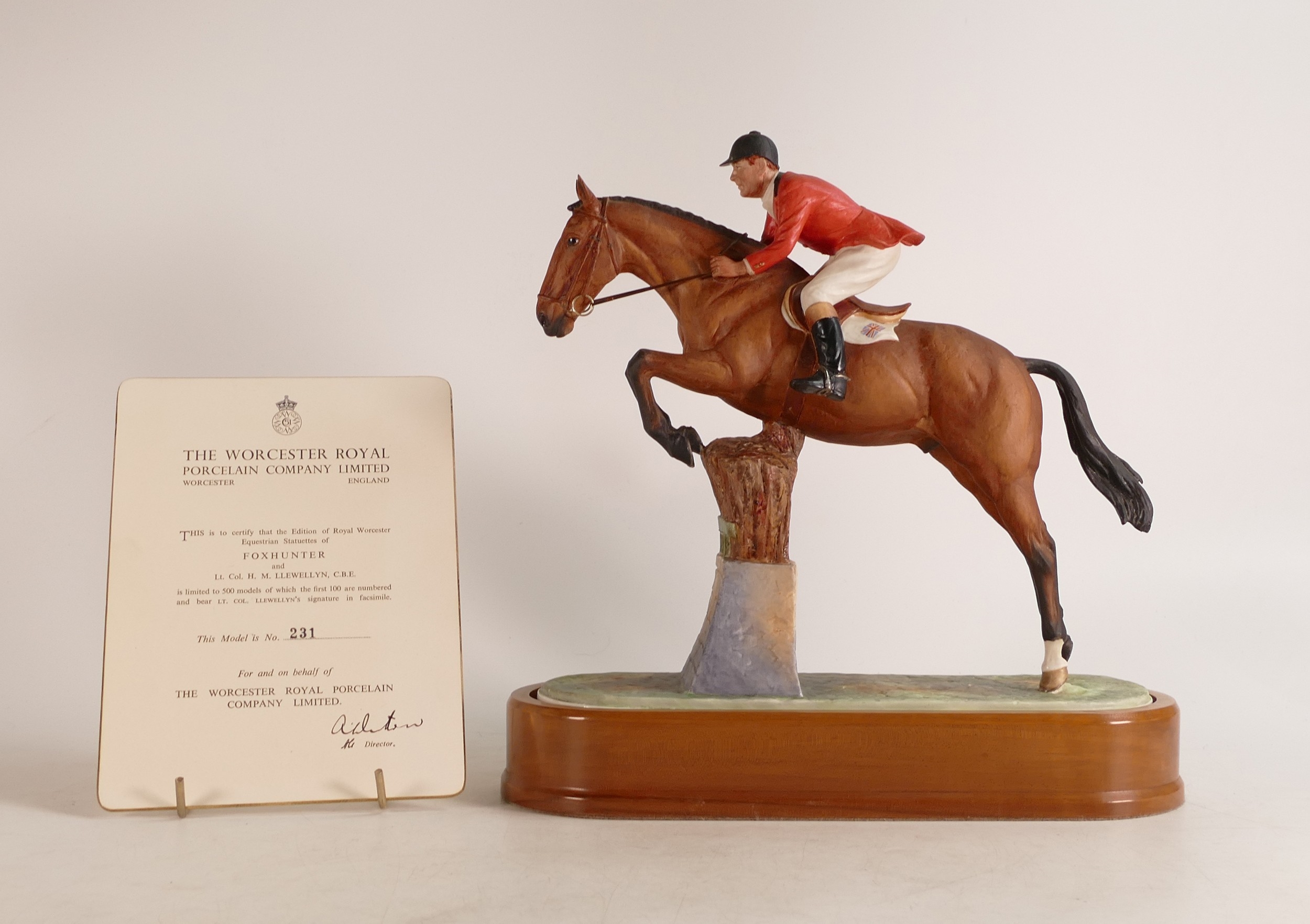 Royal Worcester | Royal Worcester Foxhunter and Lt Col. H M Llewellyn C ...