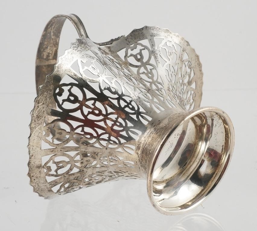 H. Matthews | ANTIQUE ENGLISH STERLING PIERCED BASKET (Circa 1916 ...