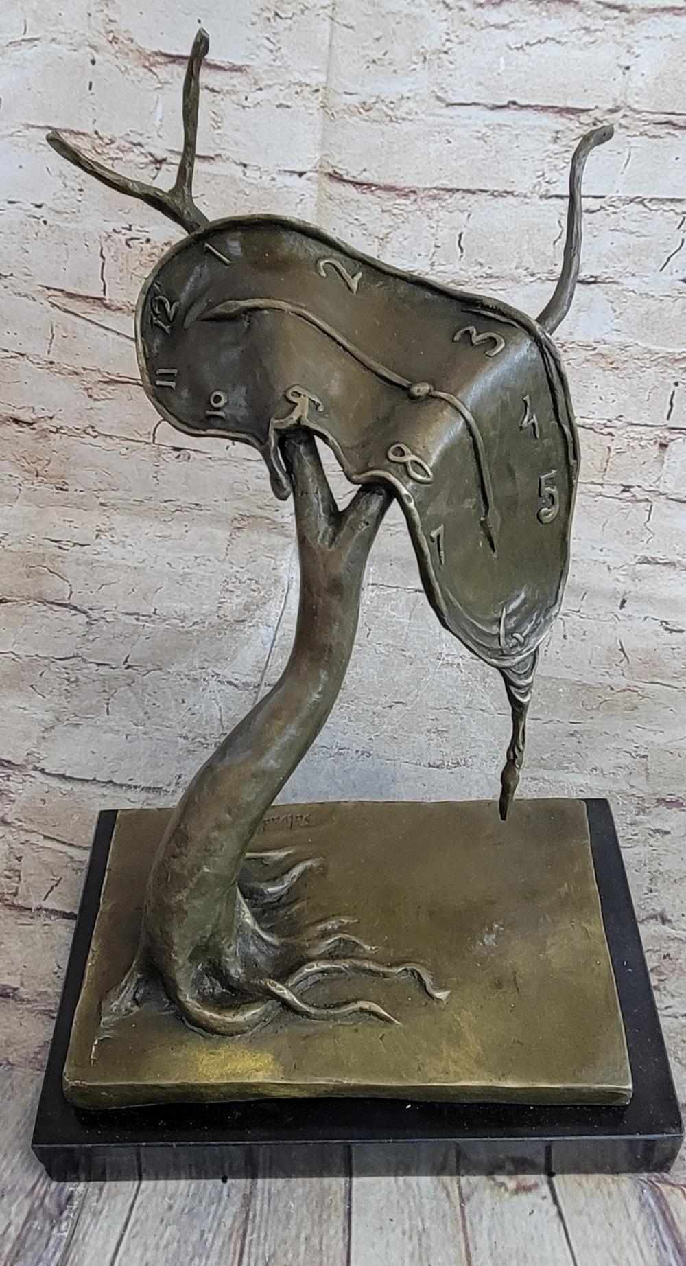Salvador Dalí | PERSISTENCE OF MEMORY STATUE FIGURE | MutualArt