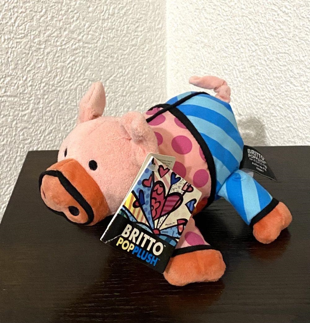 Romero Britto | Andy the Cow & Potter the Pig | MutualArt