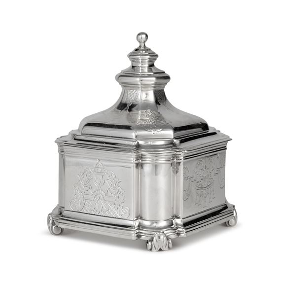 Above | A Dutch Silver Tobacco Box, Jan Diederik Pont, Amsterdam ...