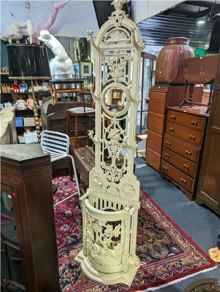 Rabbit | 19TH CENTURY IRON HALL STAND (19th Century) | MutualArt