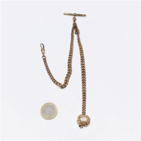 Albert Albert | An antique Albert watch chain with cameo fob with T-bar ...