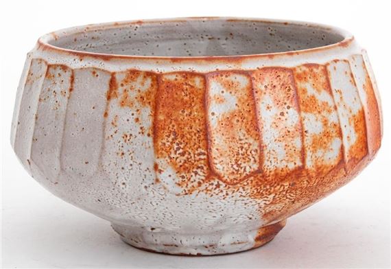 Warren MacKenzie | Faceted Footed Bowl | MutualArt