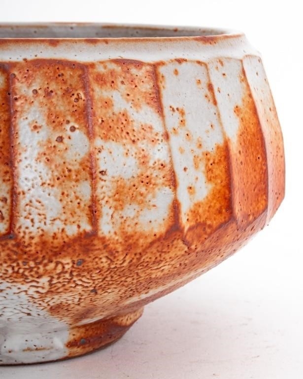 Warren MacKenzie | Faceted Footed Bowl | MutualArt