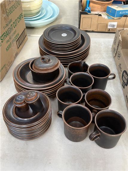 Arabia | ARABIA RUSKA DINNER SET | MutualArt